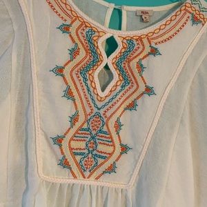 Reba | Tops | Adorable Reba Southwestern Stitched Flowy Top | Poshmark